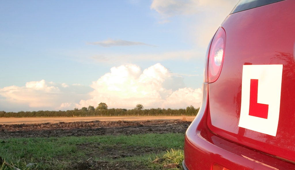 How you can help a learner driver - Ready to Pass?